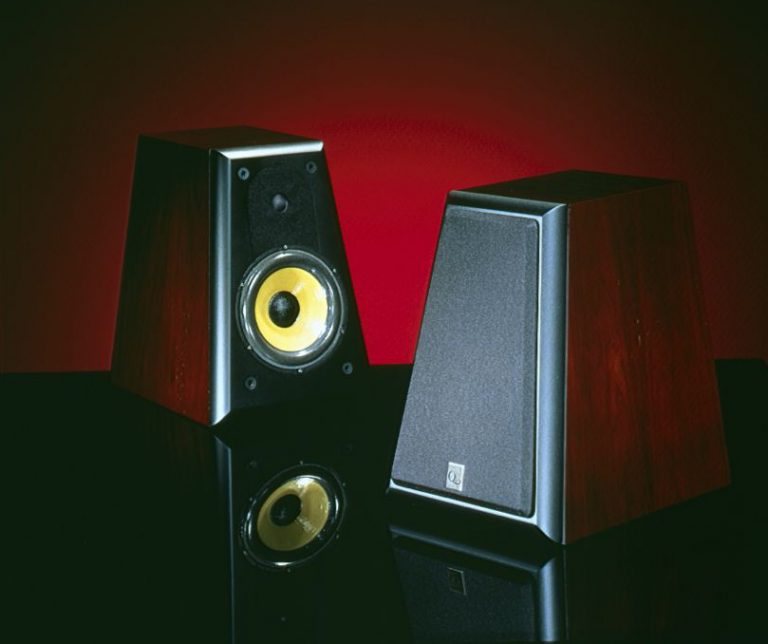 History of the Signature speaker | Qln